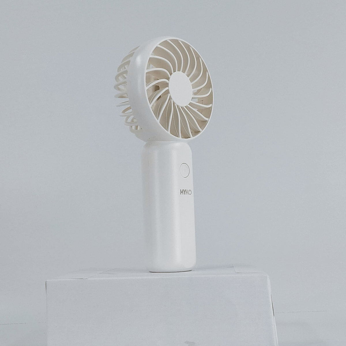 MYKO USB Portable Handheld Fan 1200mAh White#MYKO_UF002WH – JAPAN HOME ...